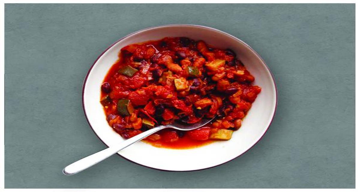 Everyday Food: Vegetarian Chili Recipe | HelloFresh