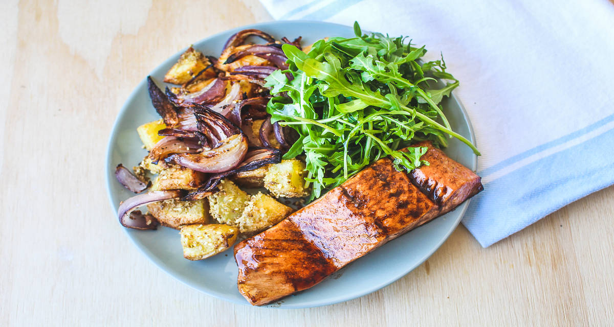 Balsamic Glazed Salmon Recipe | HelloFresh