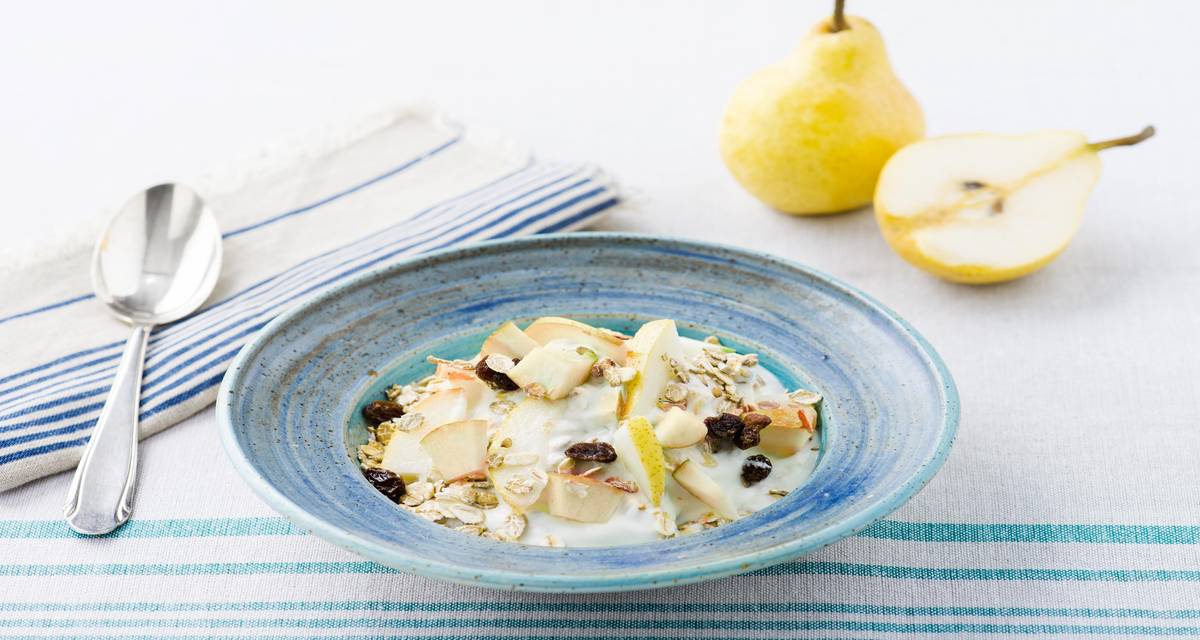 Halfvolle yoghurt met peer Recept | HelloFresh