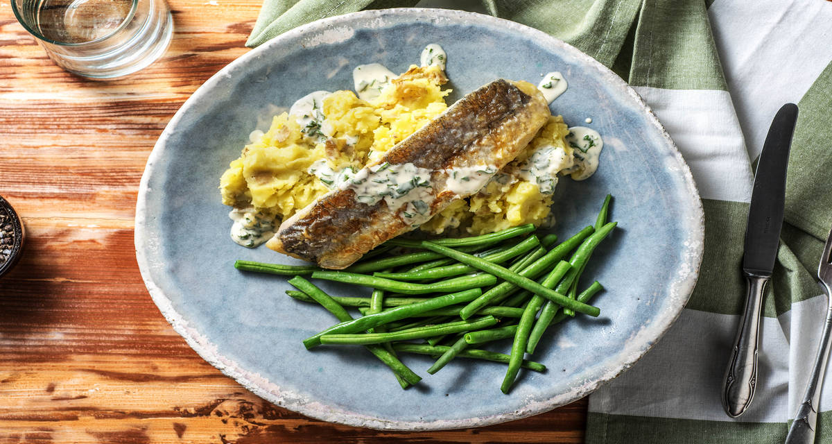 Hake with Potatoes and Green Beans Recipe | HelloFresh