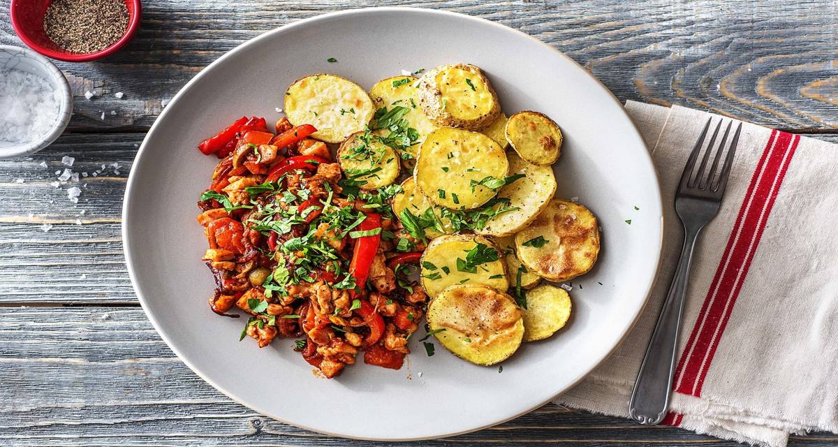 Easy Spanish Chicken Recipe | HelloFresh