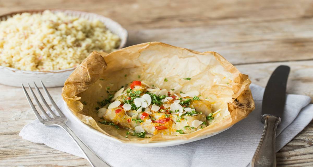Zesty Cod en Papillote Recipe | HelloFresh