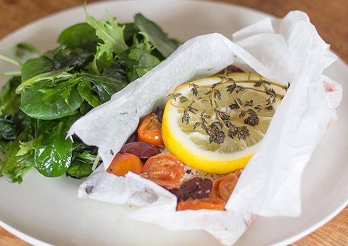Provençale Fish en Papillote Recipe | HelloFresh