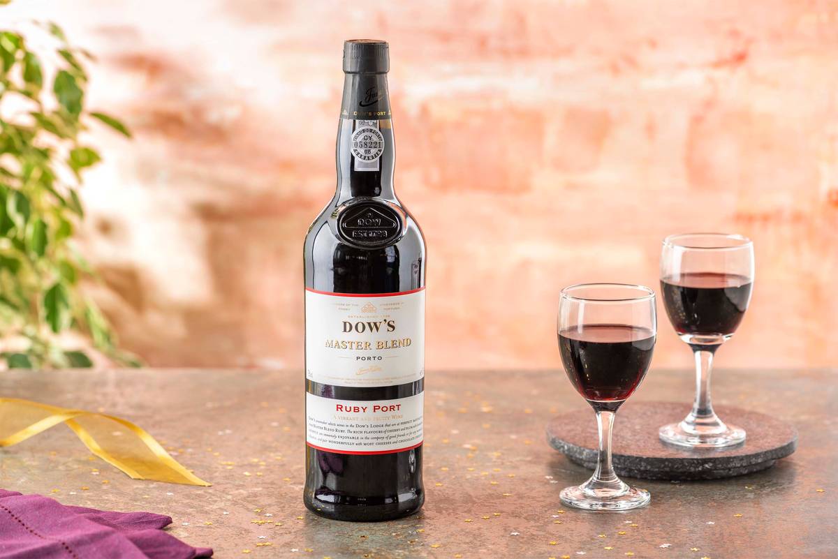 Wijn: Dow's Masterblend Ruby Port (750ml) Recept | HelloFresh
