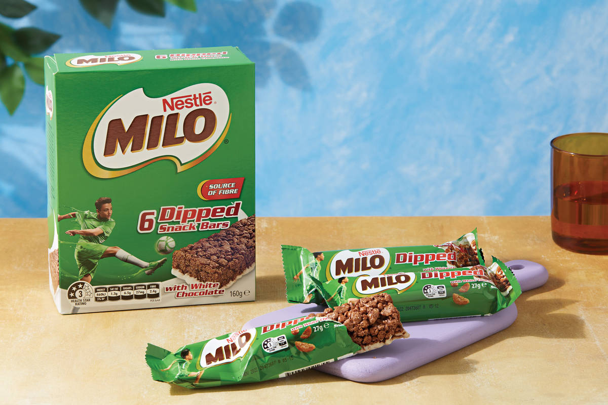 Dipped Snack Bars with White Chocolate Recipe | HelloFresh