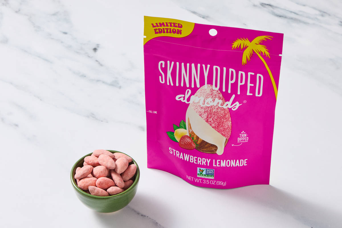 SkinnyDipped Strawberry Lemonade Almonds Recipe | HelloFresh