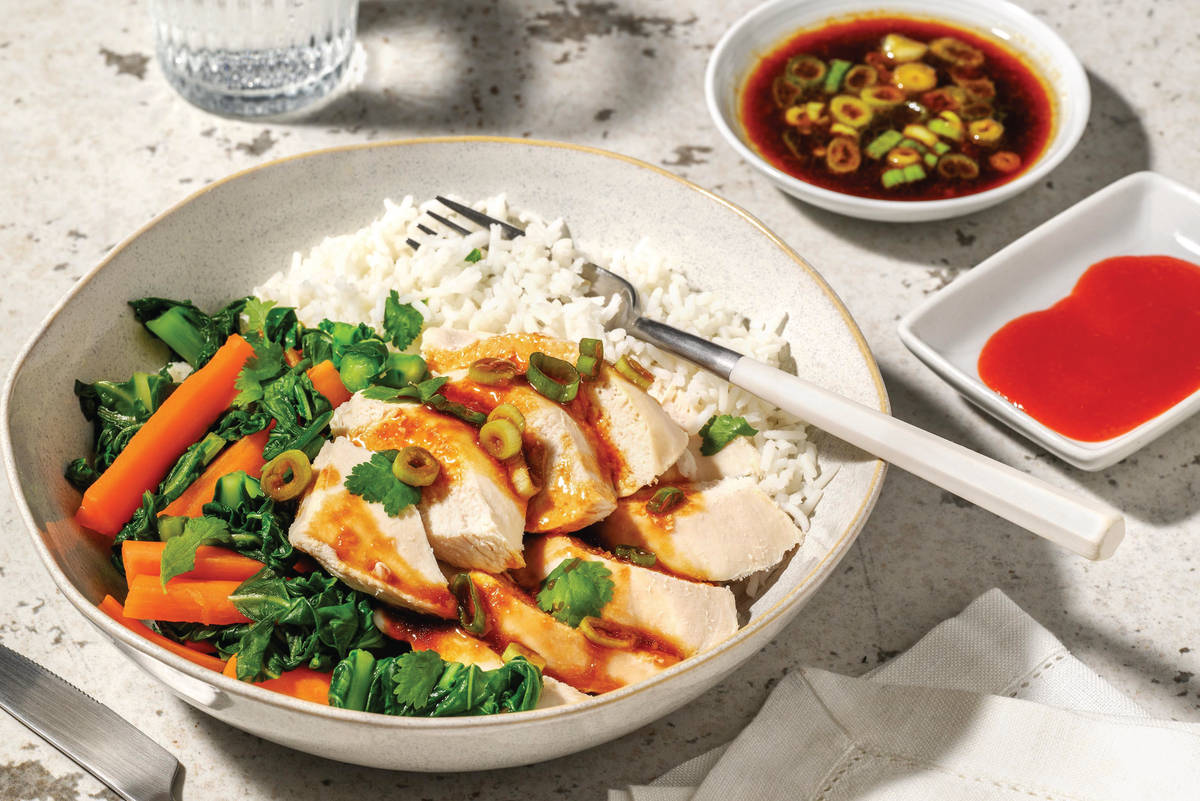 Poached Hainanese Chicken & Garlic Rice Recipe | HelloFresh