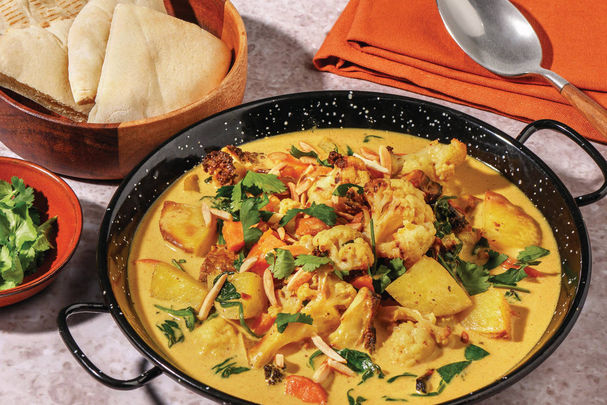 Indian Chicken, Potato & Cauliflower Korma Soup Recipe | HelloFresh