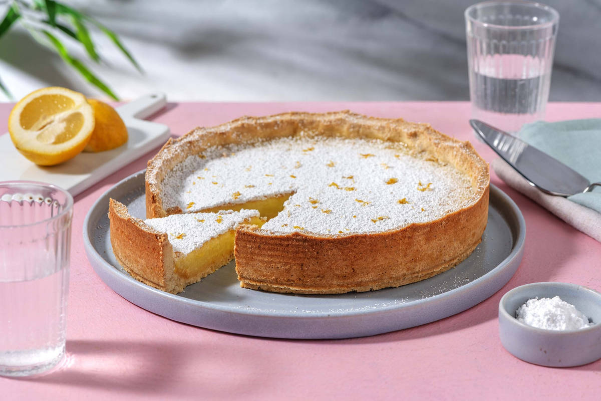 Citroentaart met zelfgemaakt zanddeeg Recept | HelloFresh