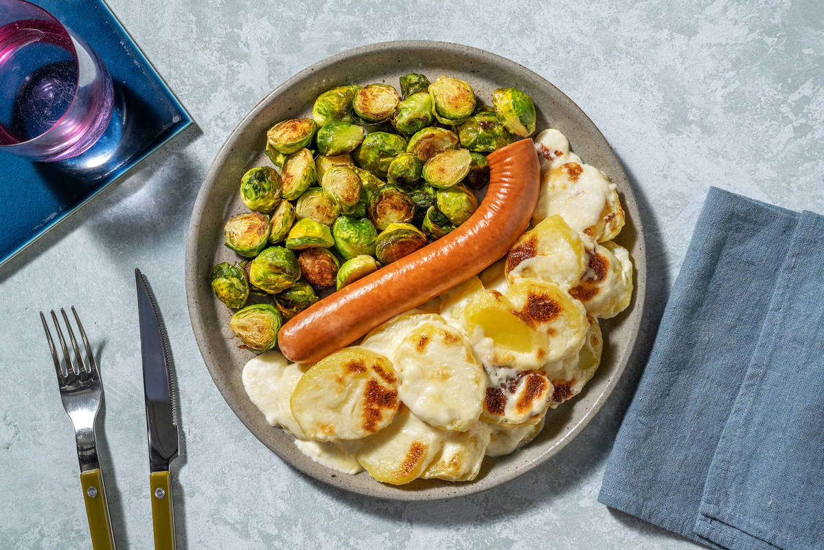 Rookworst met aardappelgratin Recept | HelloFresh