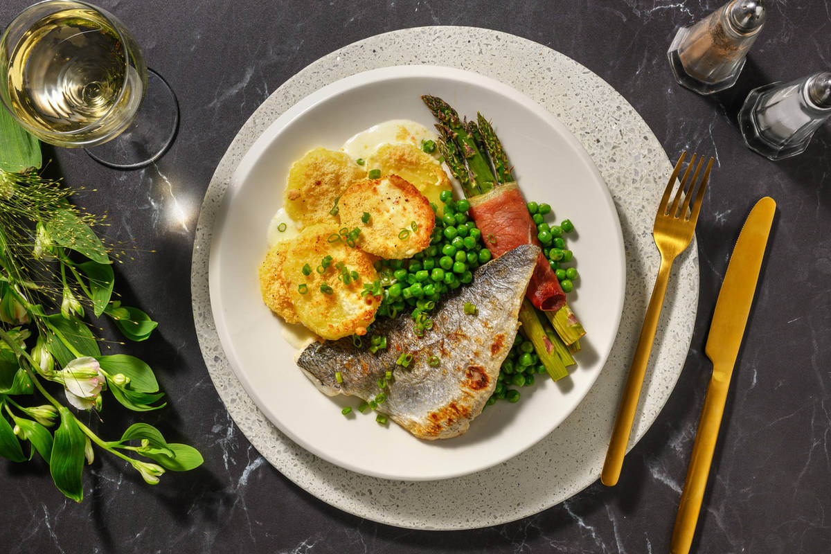 Pan-Fried Sea Bream and Creamy Gratin Recipe | HelloFresh
