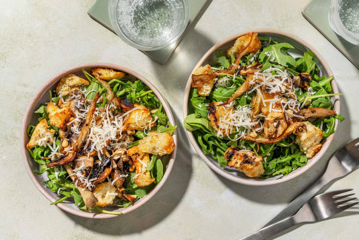 Tre Funghi and Arugula Salad Recipe | HelloFresh
