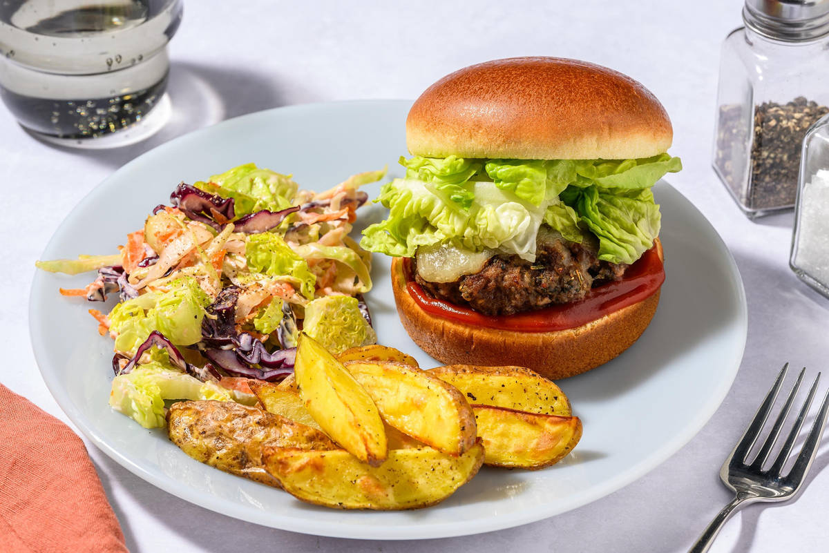 Family Favourite Cheddar Cheeseburger Recipe | HelloFresh