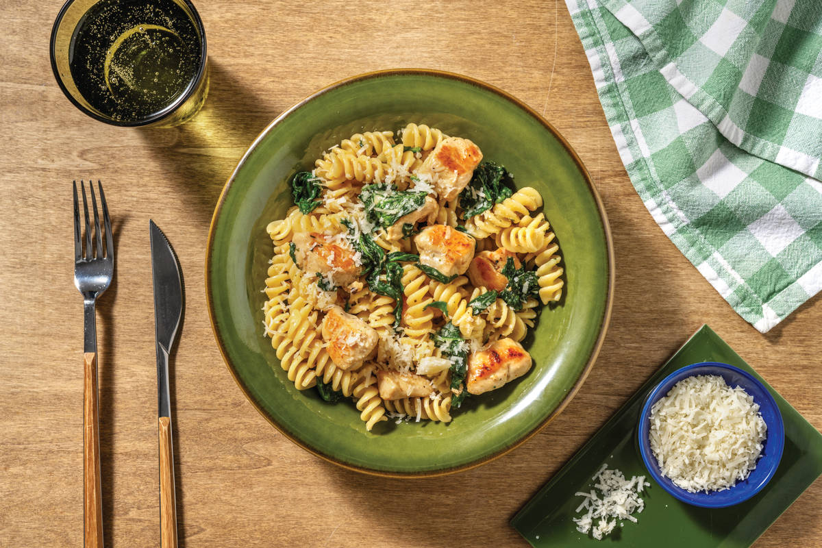 Creamy Garlic Chicken Fusilli Recipe | HelloFresh