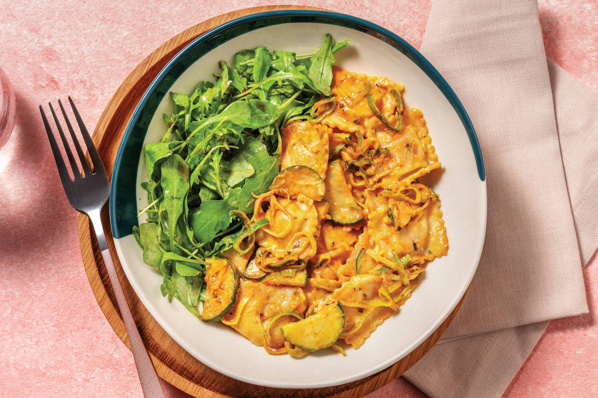 Creamy Tomato Ravioli Recipe | HelloFresh