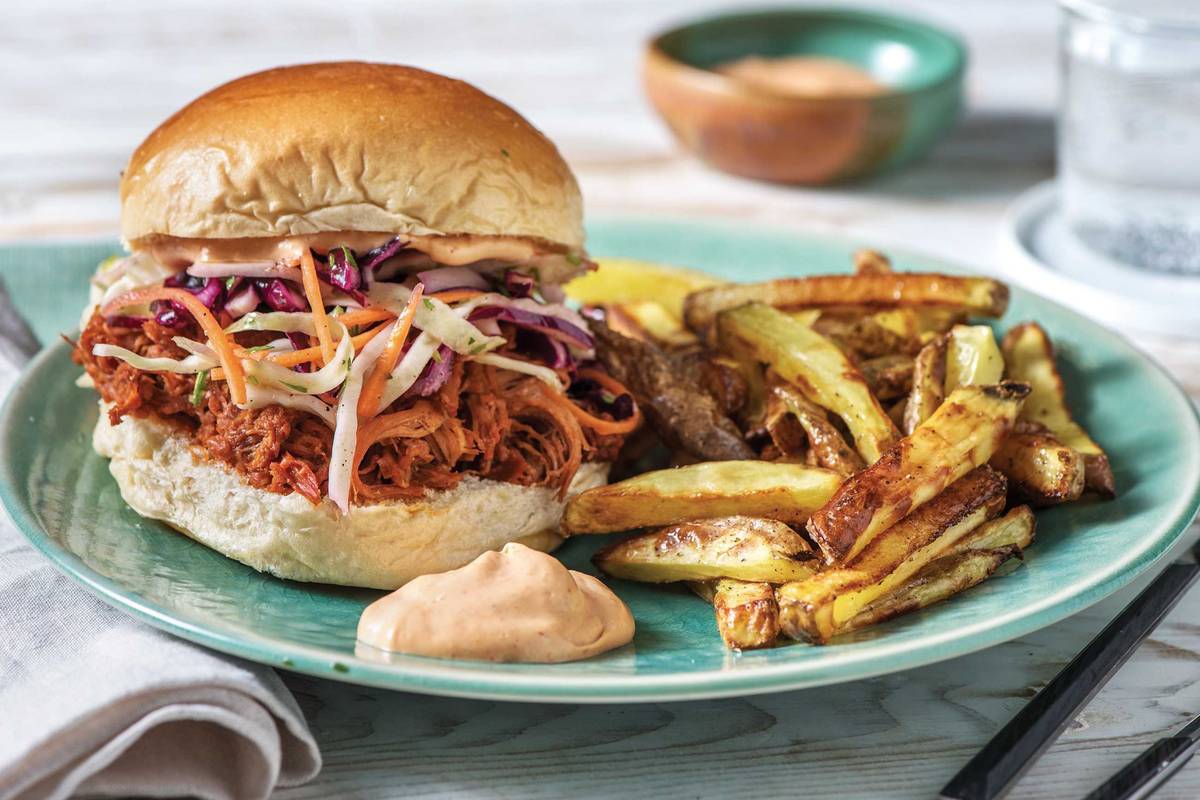 Mexican Pulled Pork Burger Recipe | HelloFresh