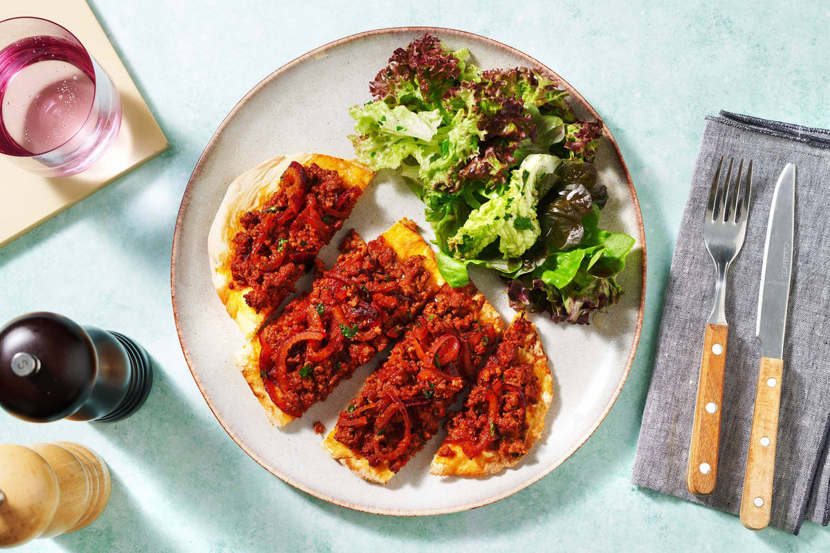 Pain garni au bœuf à la levantine Recette | HelloFresh