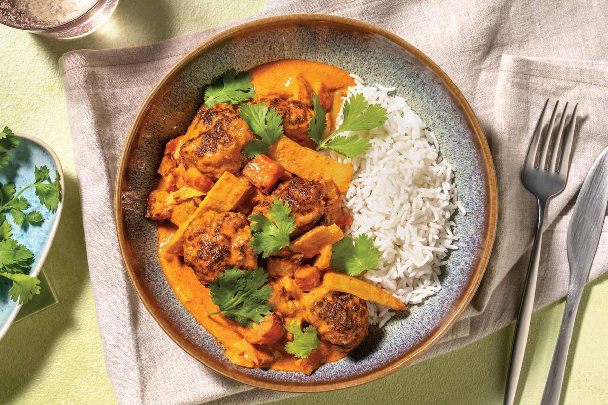 Thai Red Coconut & Beef Meatball Curry Recipe | HelloFresh