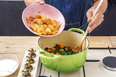 Fish Curry, Sweet Potato & Chapatis Recipe | HelloFresh
