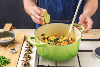 Fish Curry, Sweet Potato & Chapatis Recipe | HelloFresh