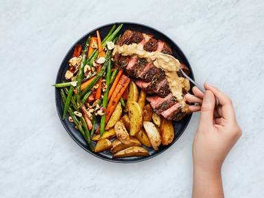 Steak with Creamy Pan Sauce Recipe | HelloFresh