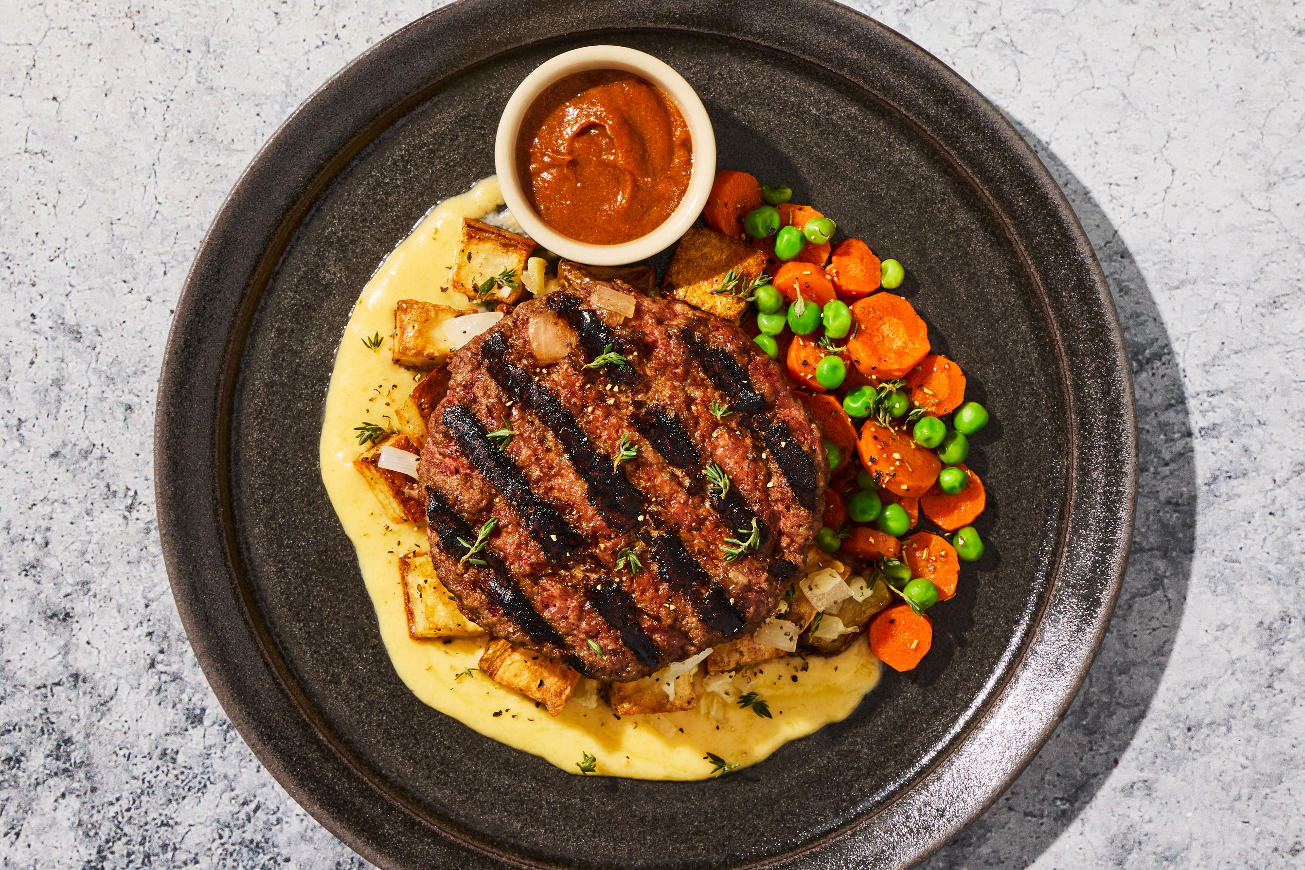 English-Style Pub Cheeseburger Recipe | HelloFresh