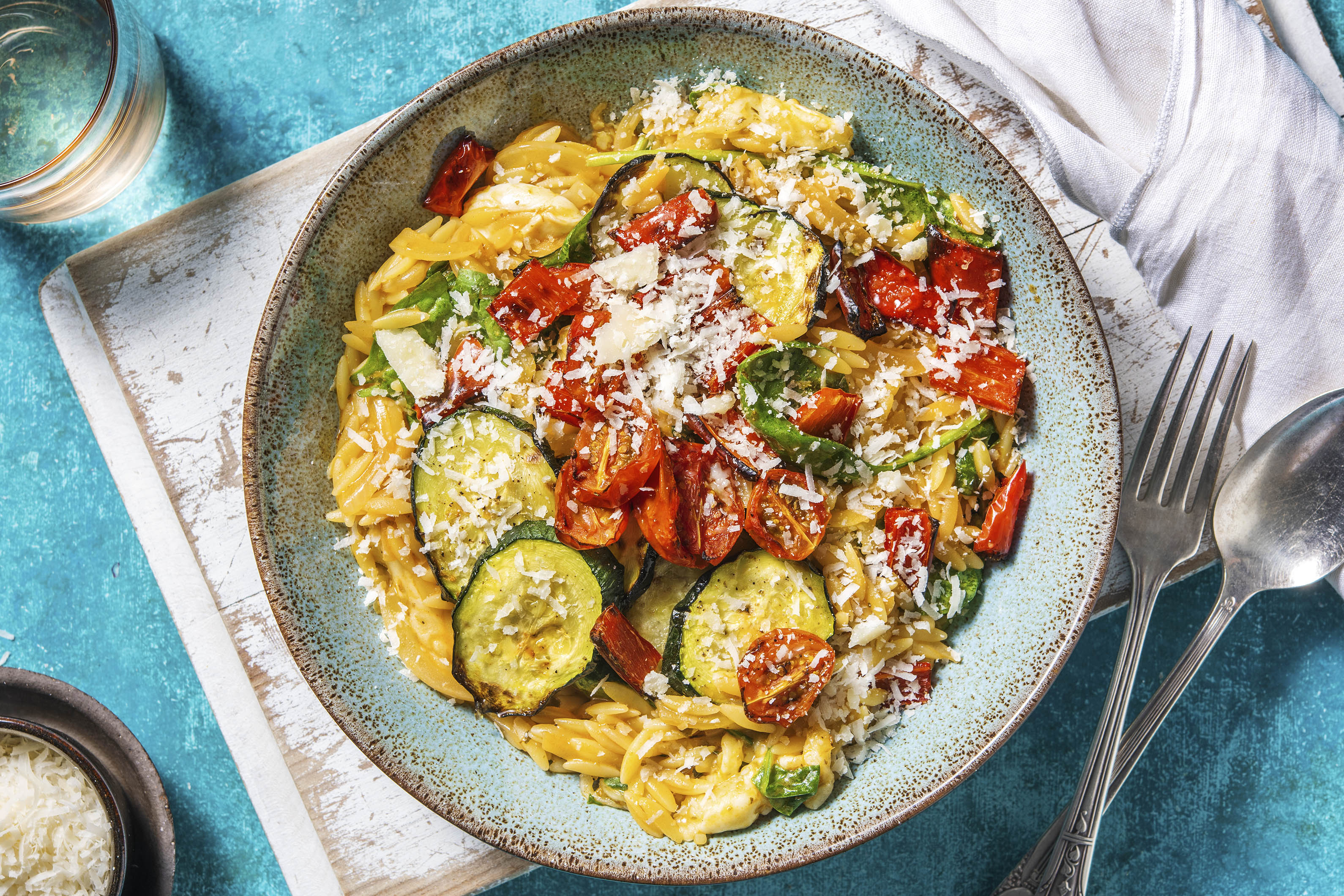 Orzo-Nudel-Pfanne Rezept | HelloFresh