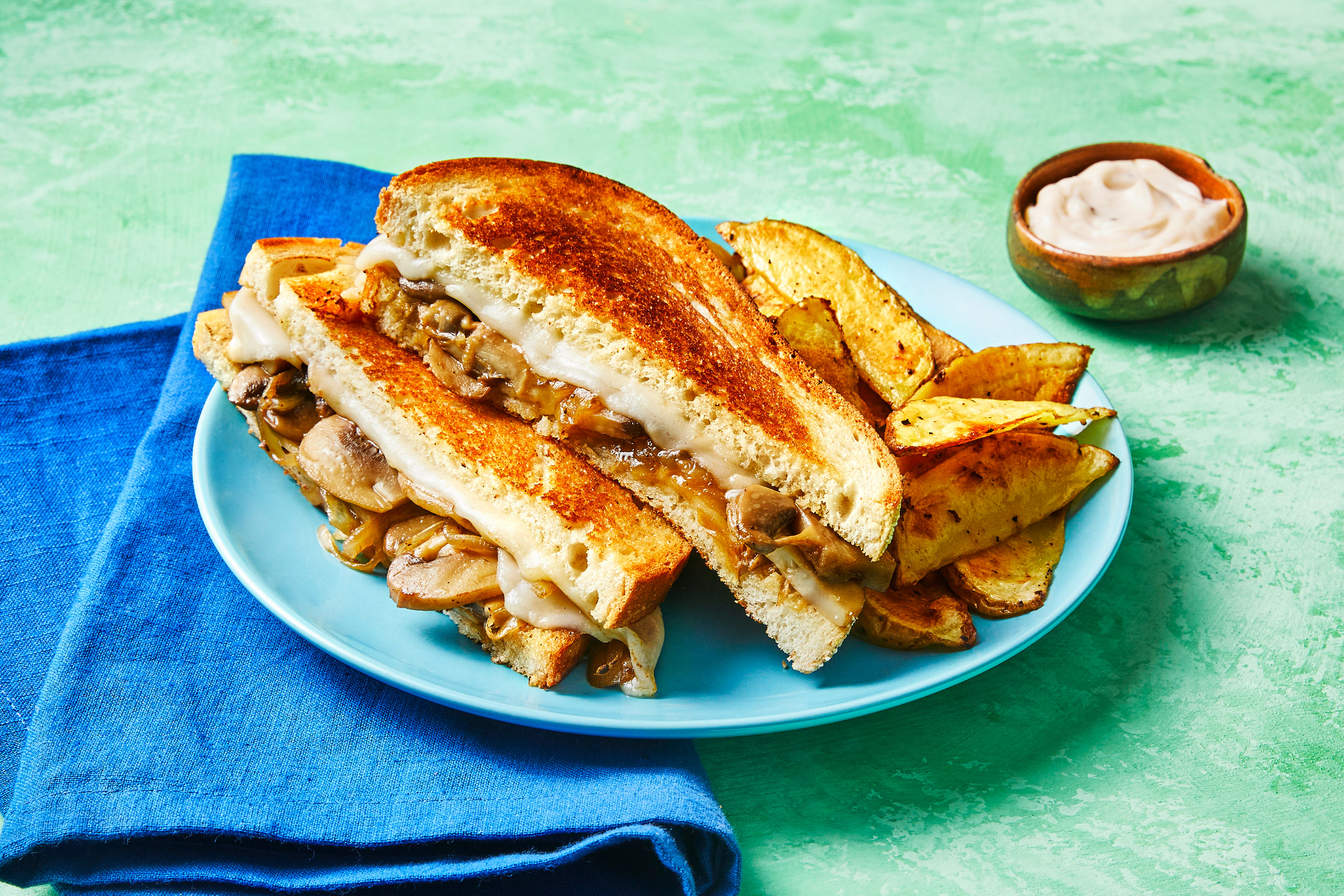 Alpine Chicken, Mushroom & Swiss Panini Recipe | HelloFresh