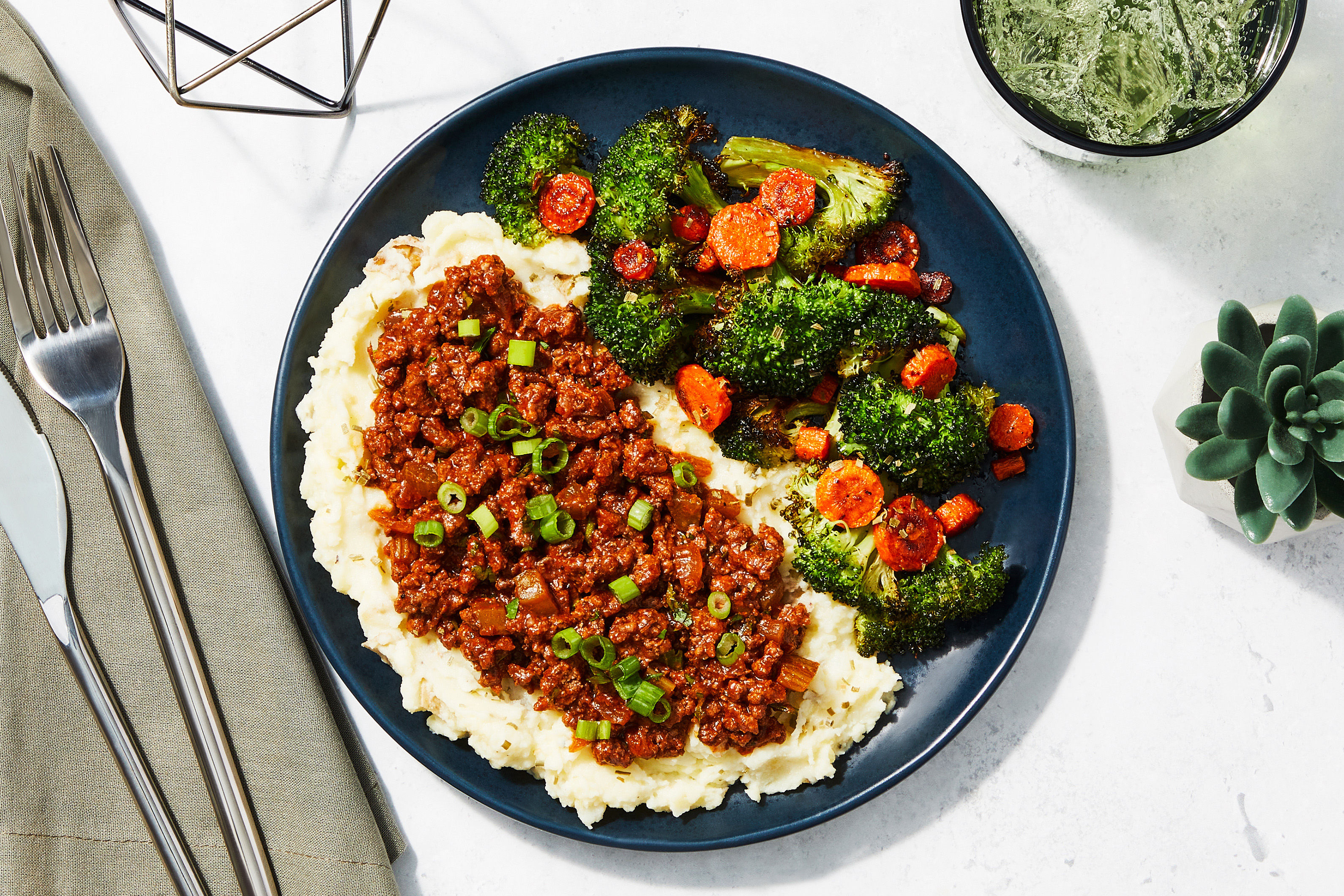 Homestyle Ground Beef & Chive Potato Mash Recipe | HelloFresh