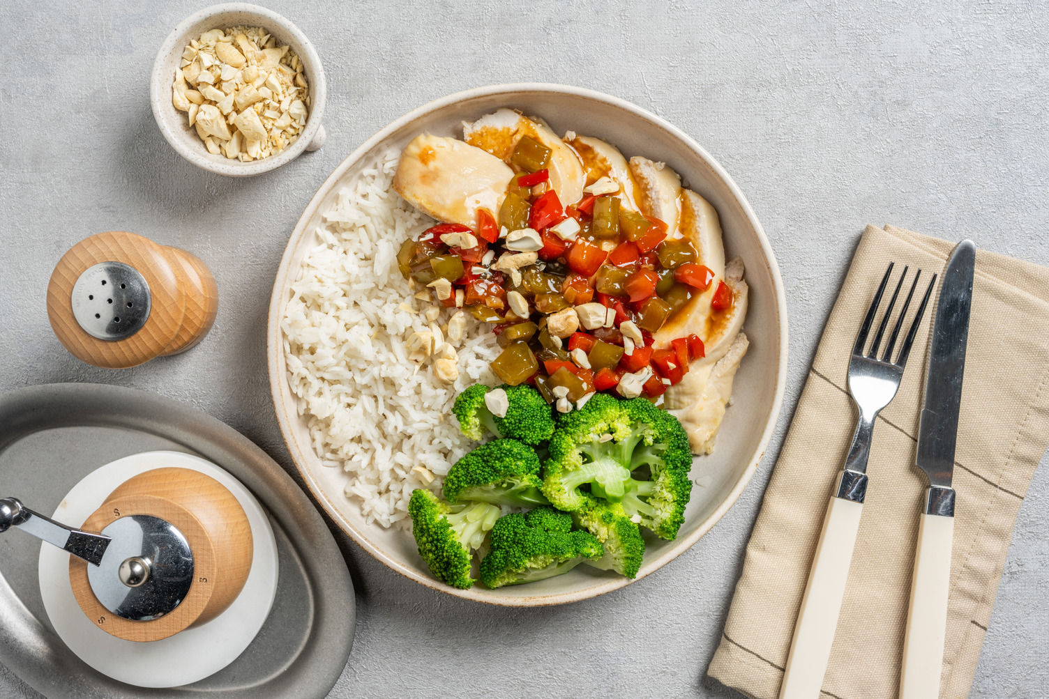 Chicken & Cashew with Broccoli & Rice | Youfoodz Meal Delivery Recipe ...