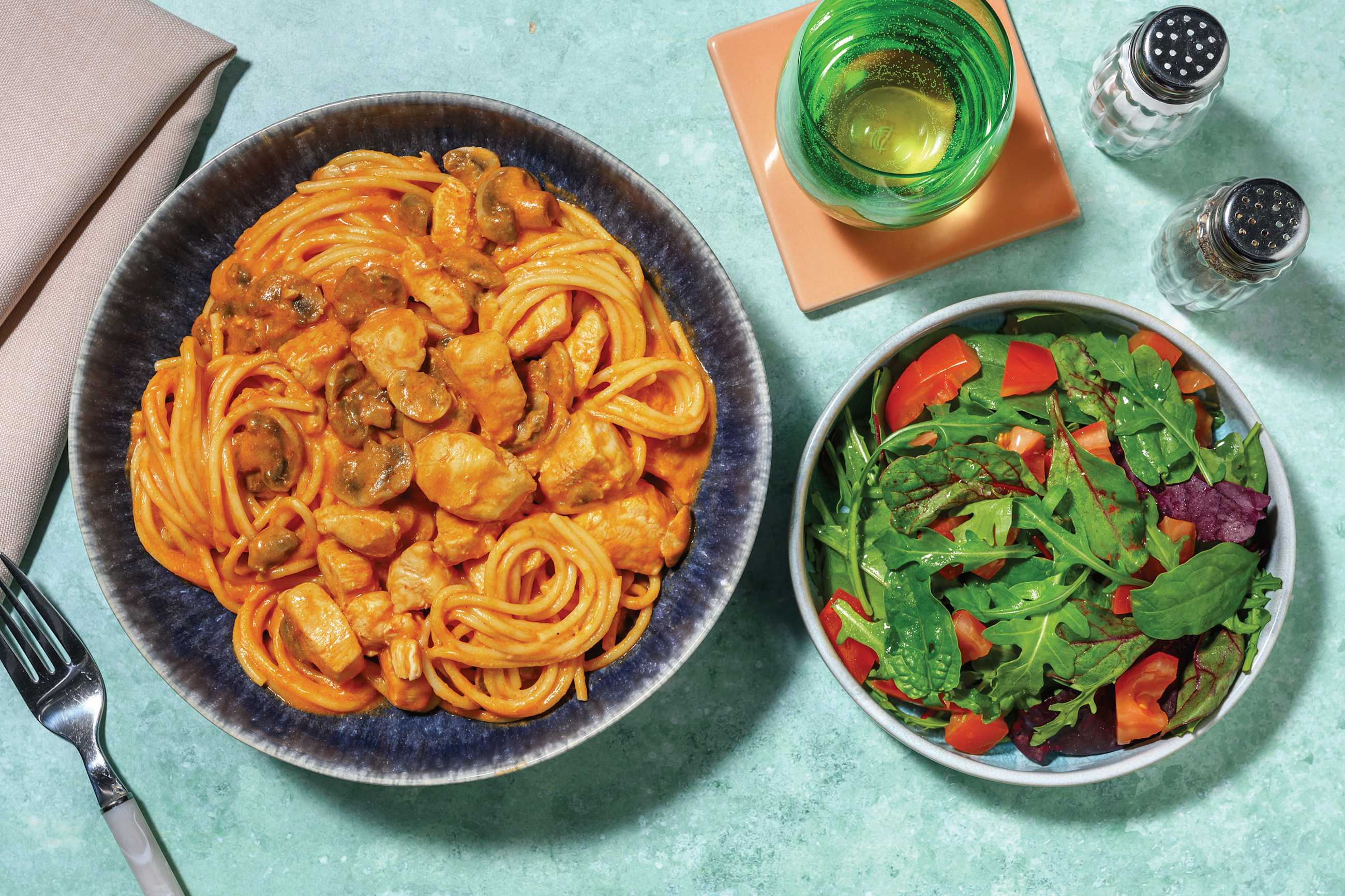 Double Creamy Chicken & Tomato Spaghetti Recipe | HelloFresh