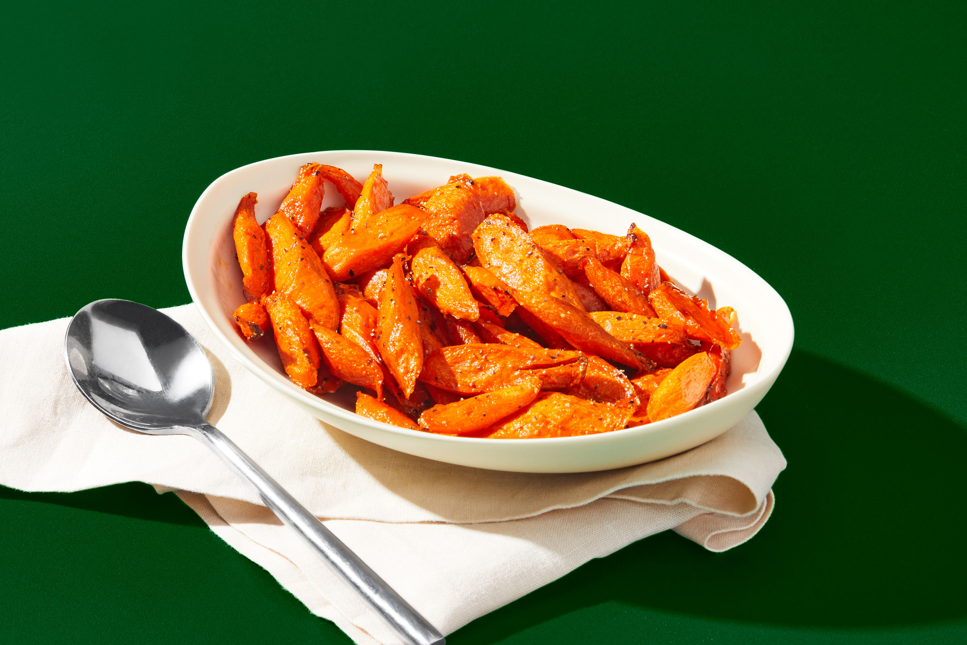 Maple-Roasted Carrots Recipe | HelloFresh