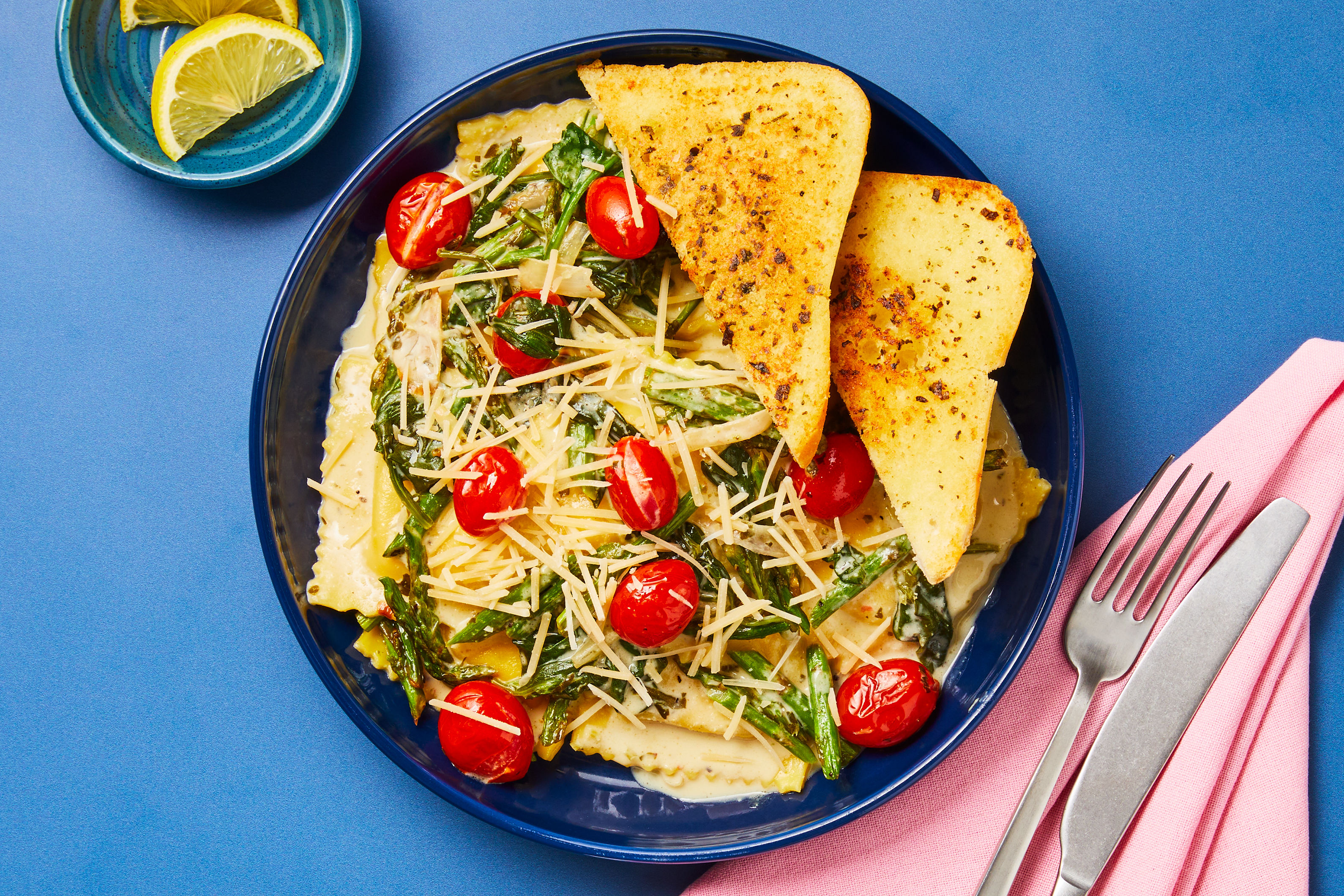 Ricotta Ravioli with Blistered Tomatoes & Asparagus Recipe | HelloFresh