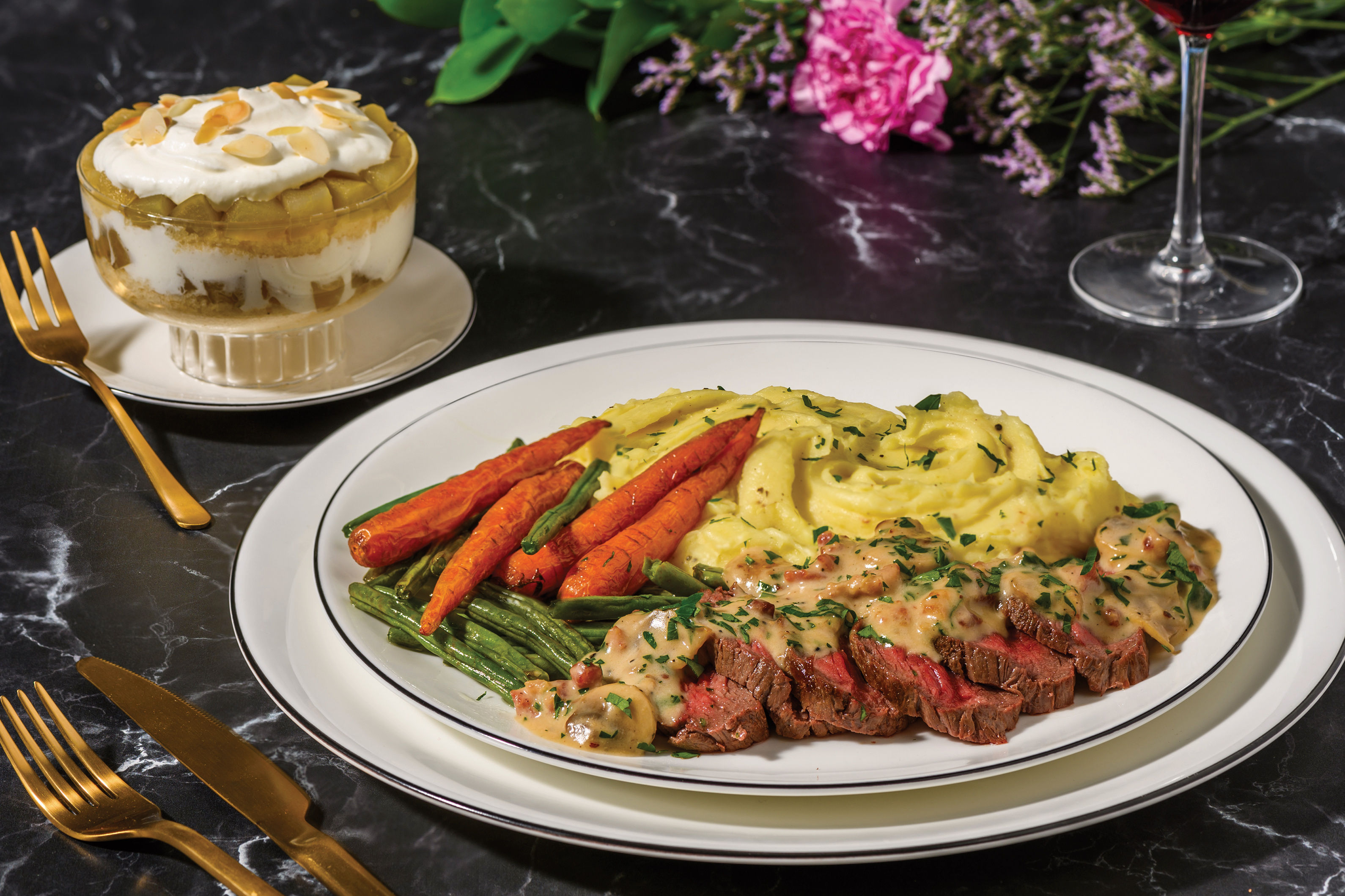 Premium Sirloin Tip & Creamy Mash Recipe | HelloFresh
