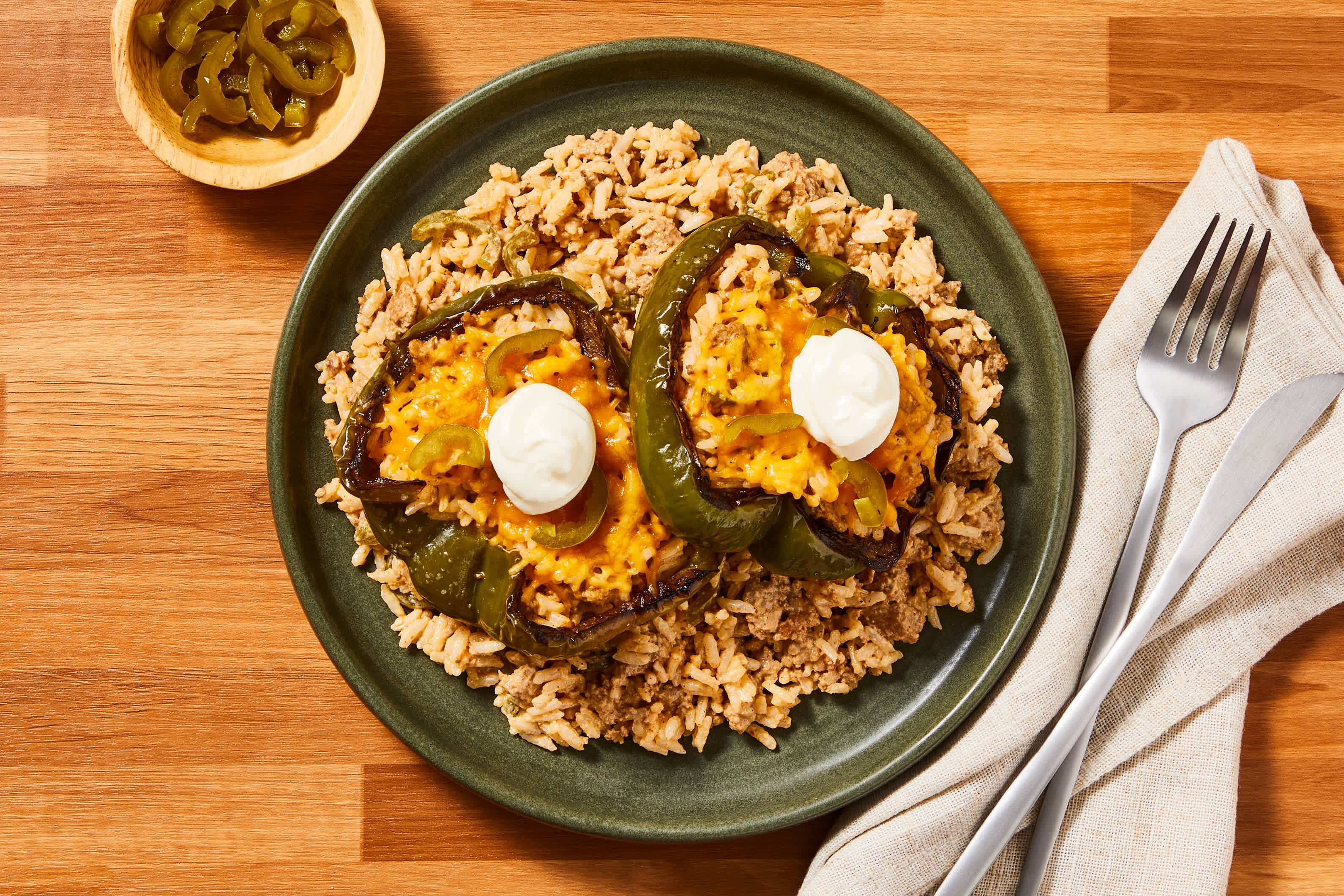 [SIDE VEG DOUBLE GREEN BELL PEPPER] Pork & Pickled Jalapeno Popper ...