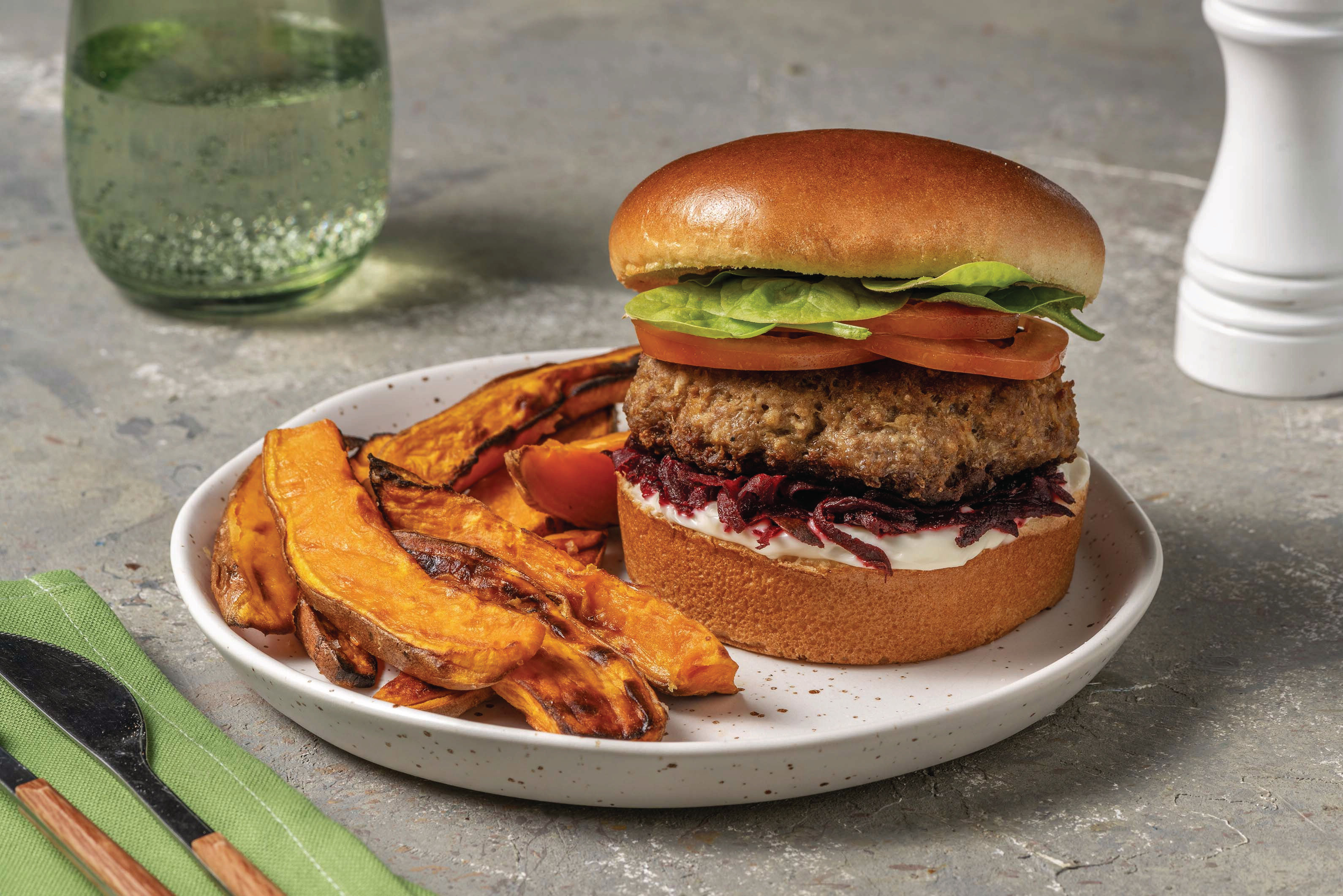 Dijon Beef & Bacon-Beetroot Relish Burger Recipe | HelloFresh