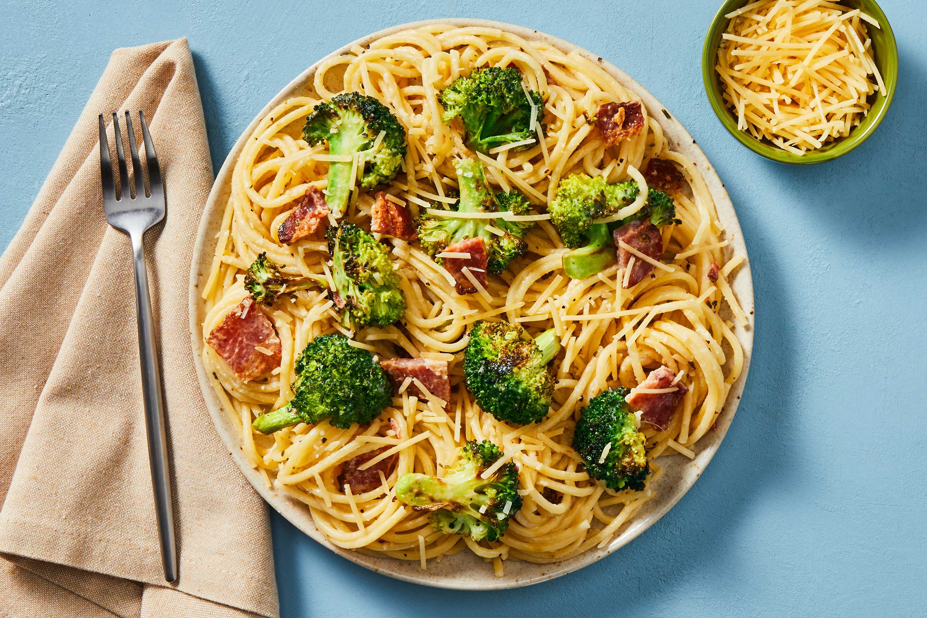 [SIDE VEG DOUBLE BROCCOLI] Parmesan Cream Garlic Herb Spaghetti with ...