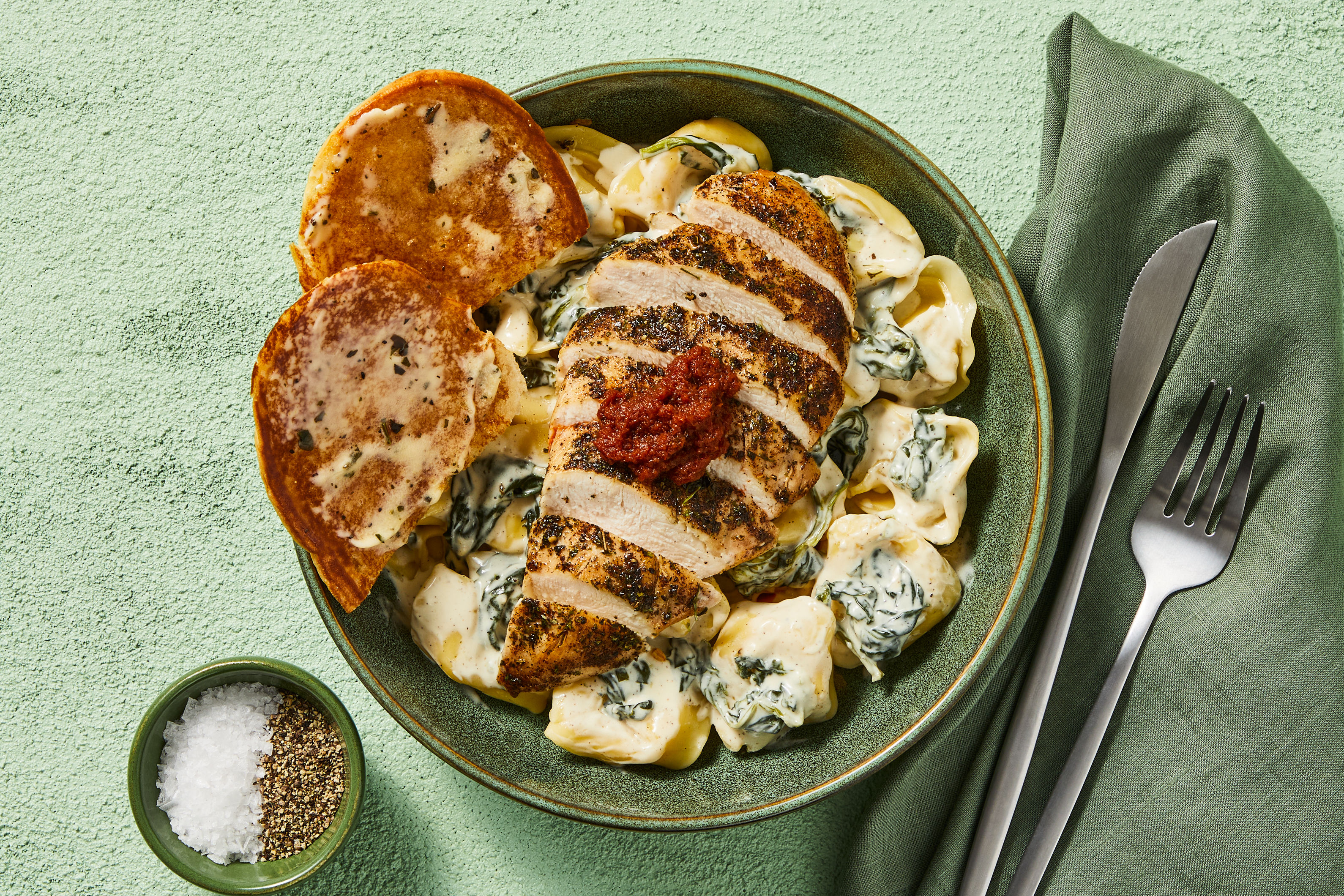 Tortelloni with Sun-Dried Tomato Salmon Recipe | HelloFresh