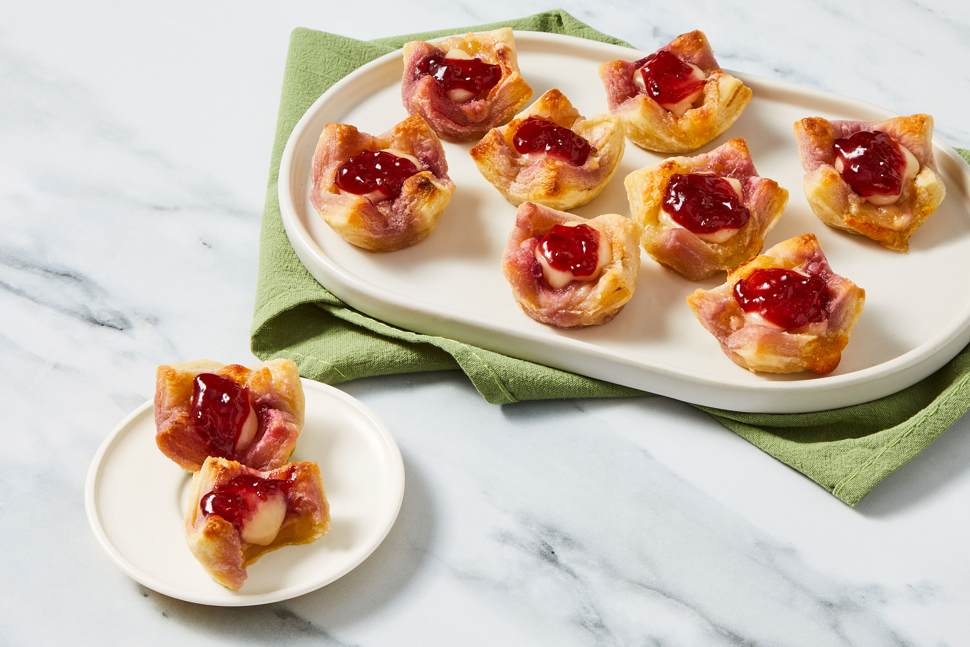 Brie & Raspberry Pastry Bites Recipe | HelloFresh