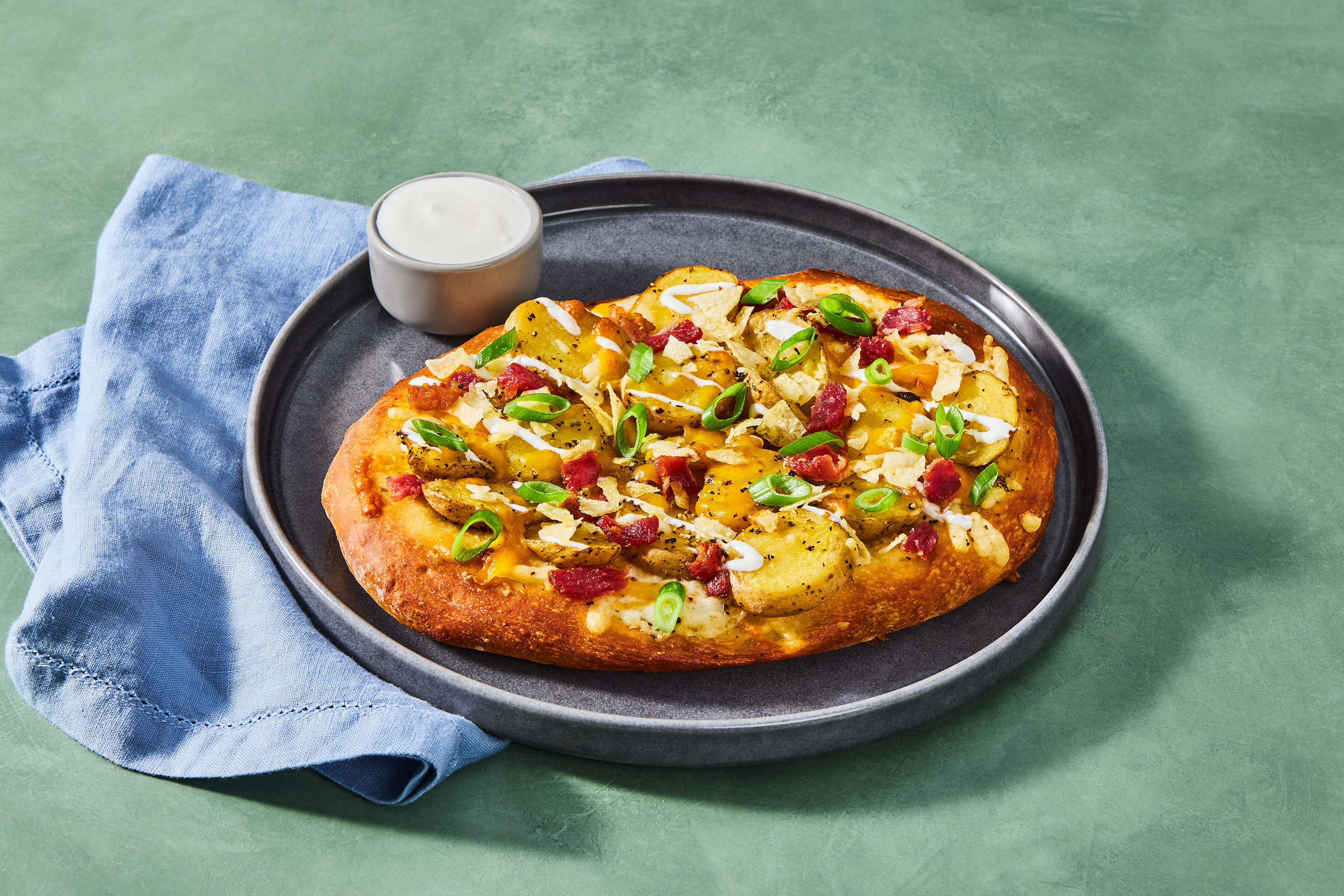 Loaded Baked Potato Pizza with Bacon Recipe | HelloFresh