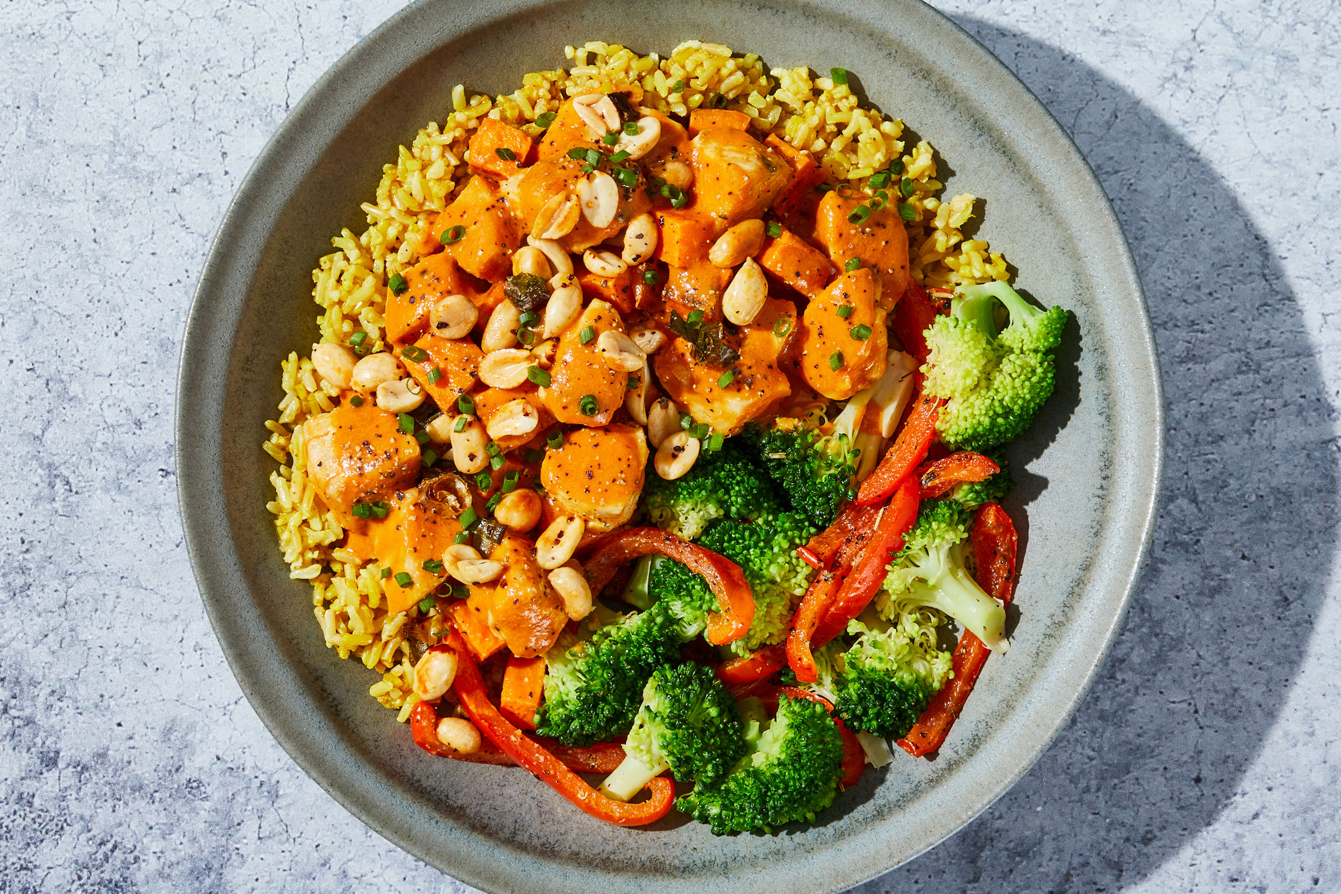 African-Style Chicken Peanut Curry Recipe | HelloFresh