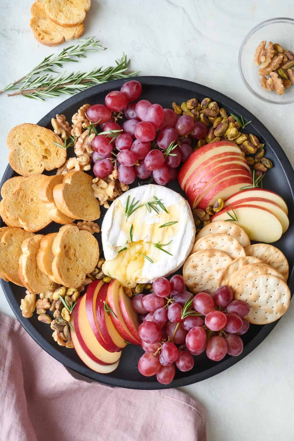 Fall Warm Baked Brie Charcuterie Board Recipe | HelloFresh