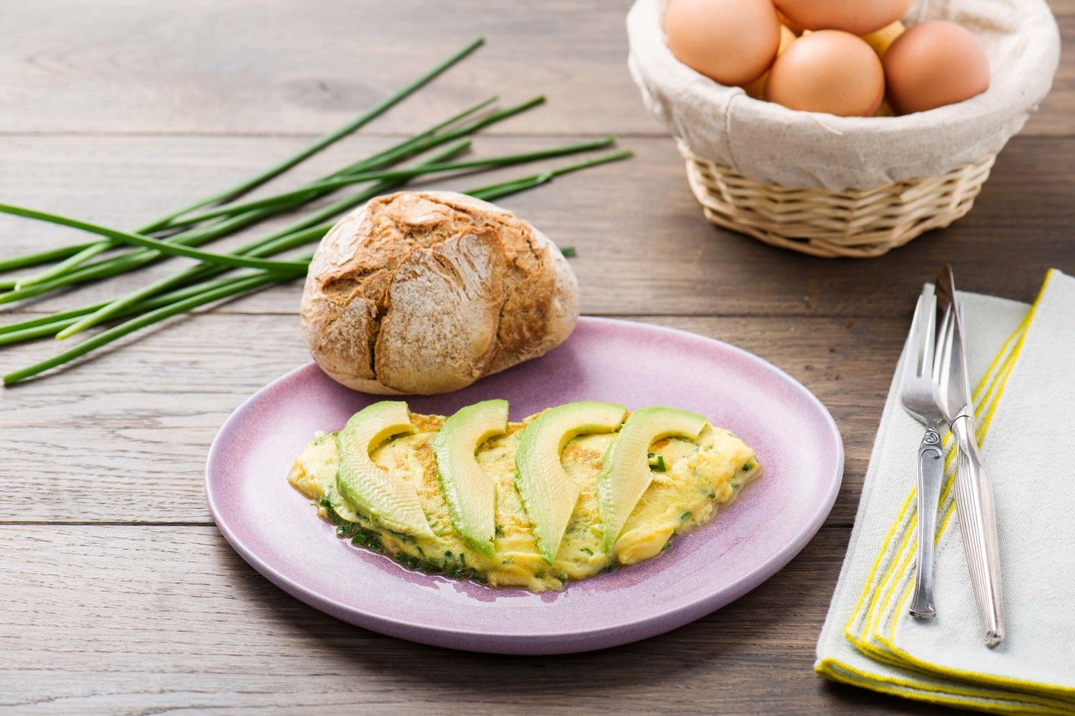 Box 11 - Omelette et avocat Recette | HelloFresh