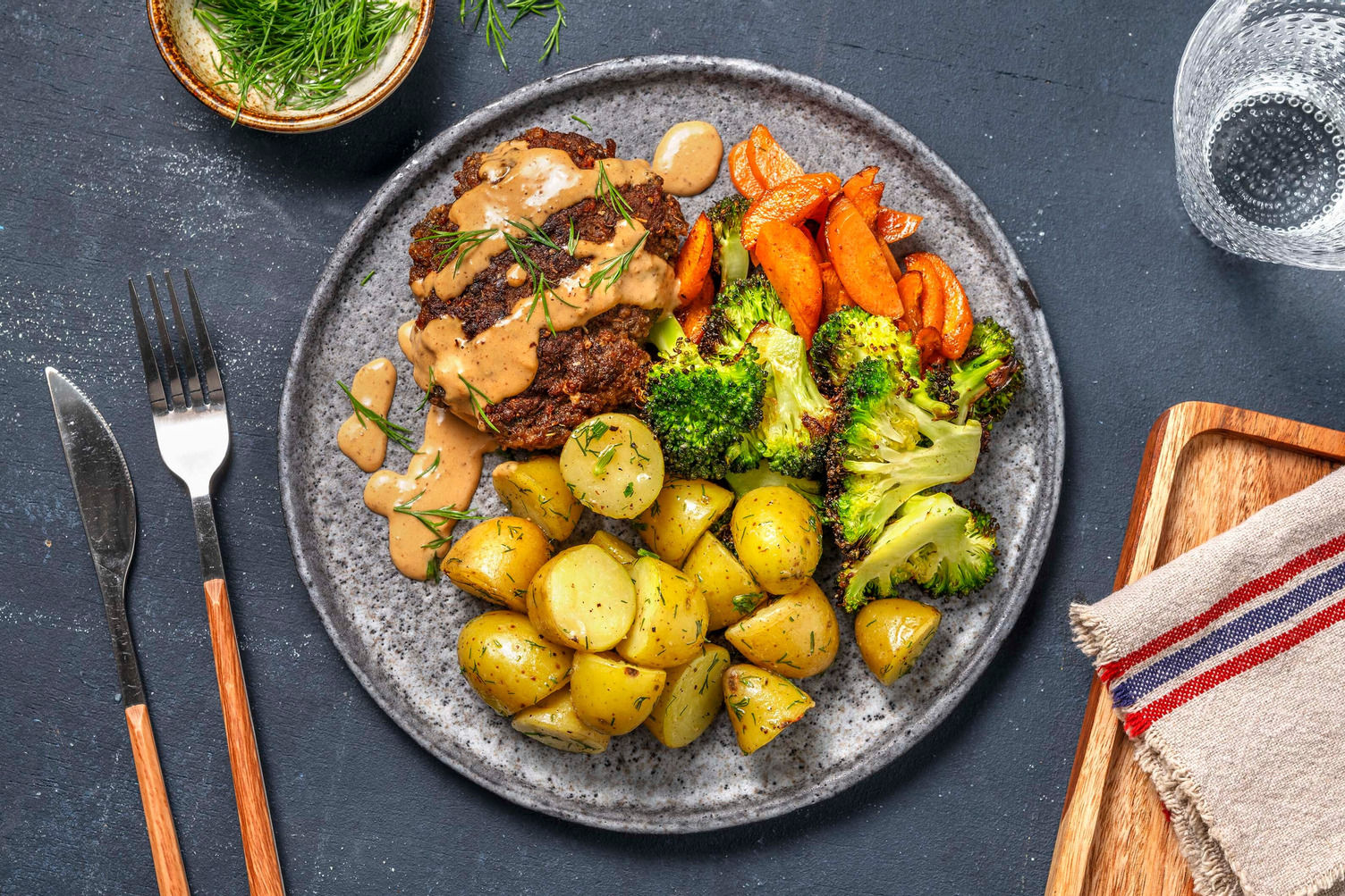 Klassisk pannbiff Recept | HelloFresh