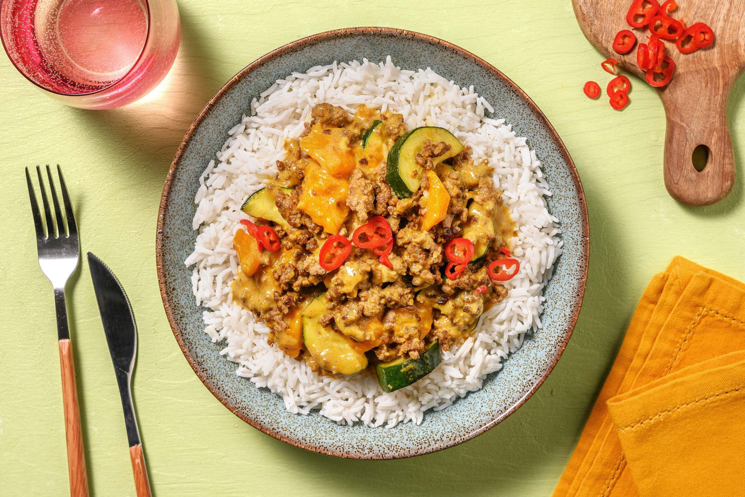 Beef mince mango-curry Recept | HelloFresh