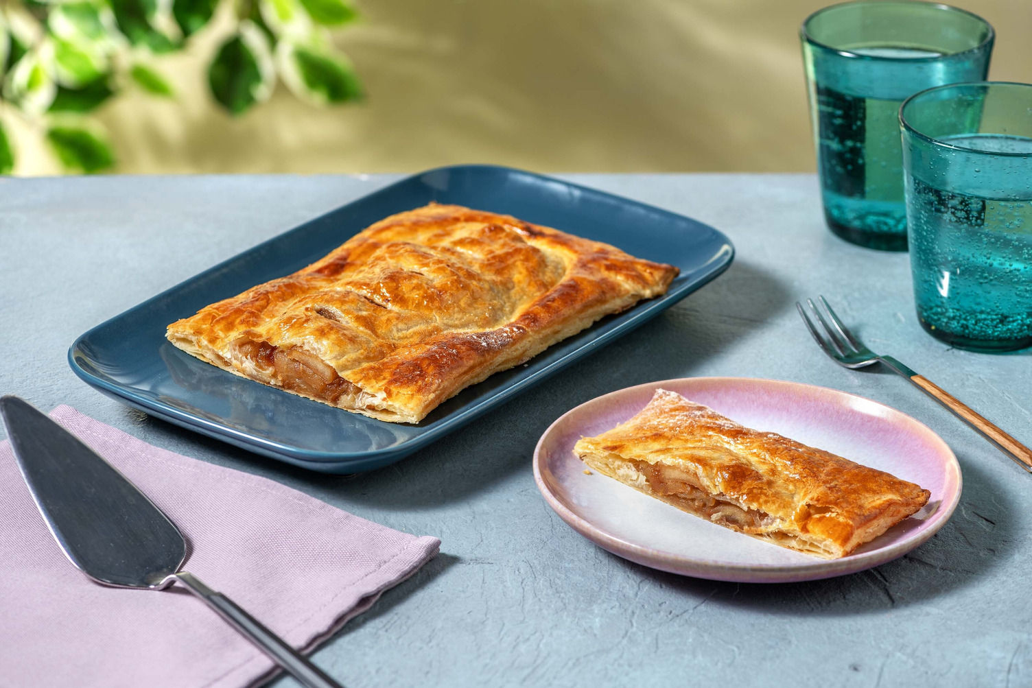 Homestyle Caramel Apple Pie Logs Recipe | HelloFresh