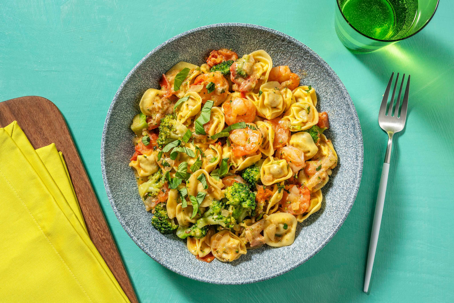Krämig räk-tortelloni Recept | HelloFresh