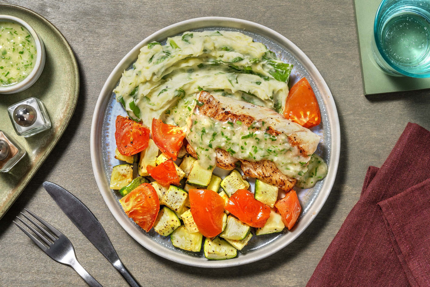 Medelhavs-inspirerad torsk Recept | HelloFresh