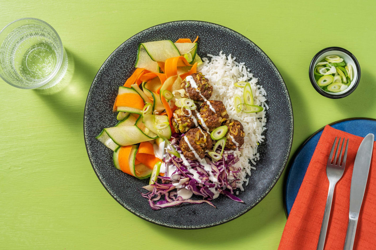 Vietnamese meatballs Recept | HelloFresh