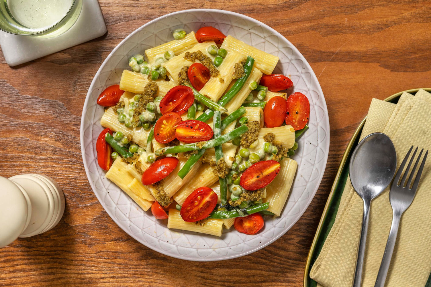 Creamy Green Veg and Pesto Pasta Recipe | HelloFresh